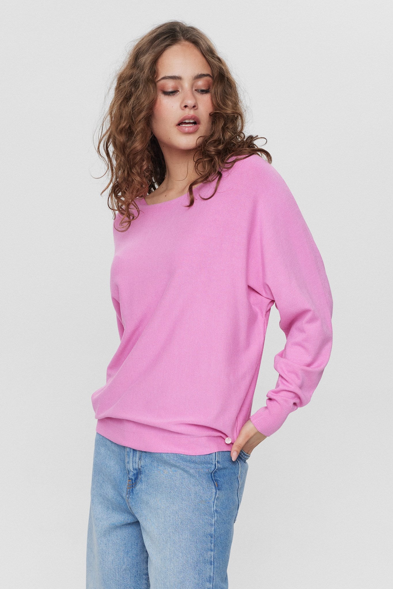 NUDAYA PULLOVER - Fuchsia Pink