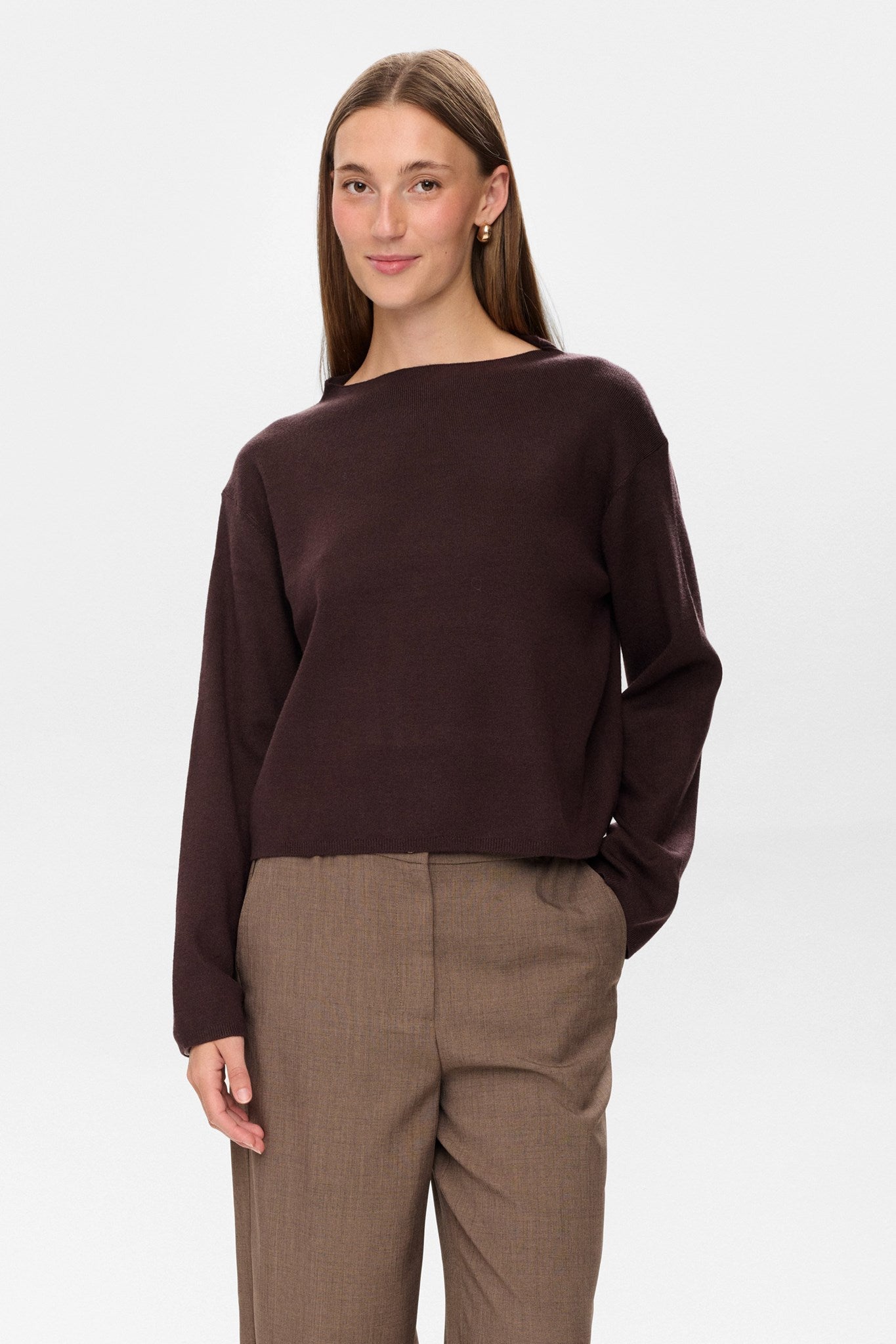 NUCARMA CROP PULLOVER - Black Coffee