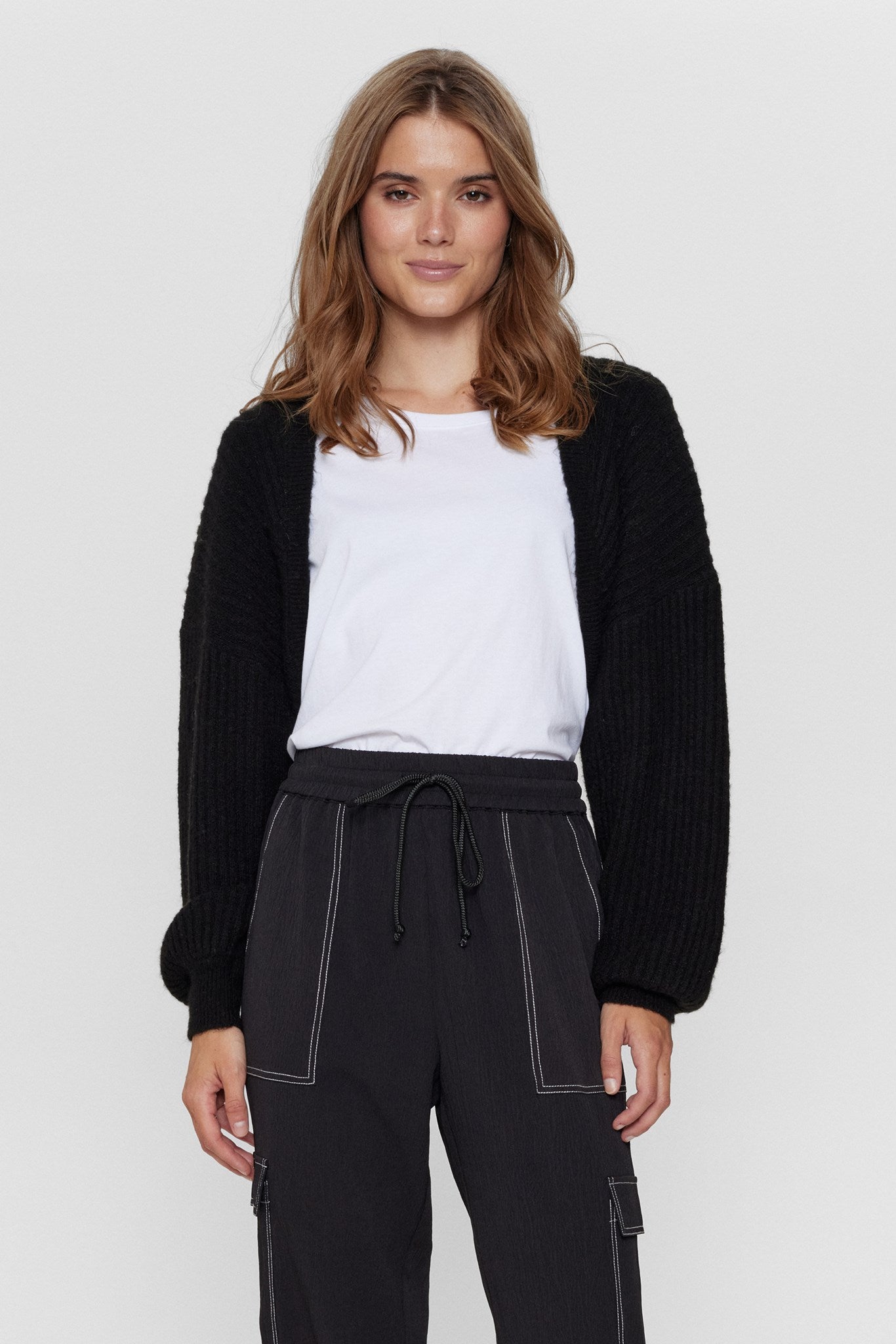 NUMILA BOLERO - Caviar