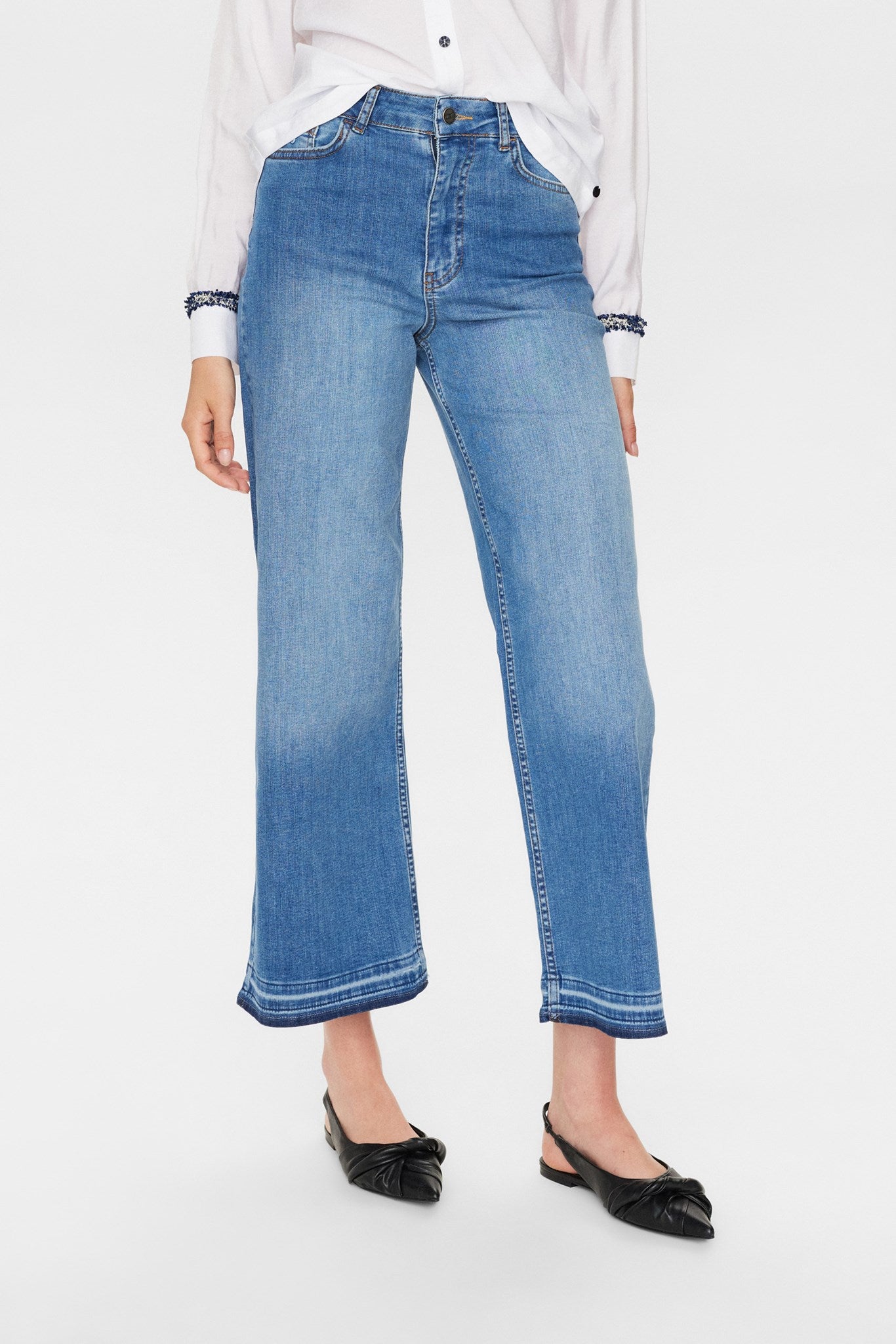 NUPARIS JEANS TREND CROP- MID BLUE - Medium Blue Denim