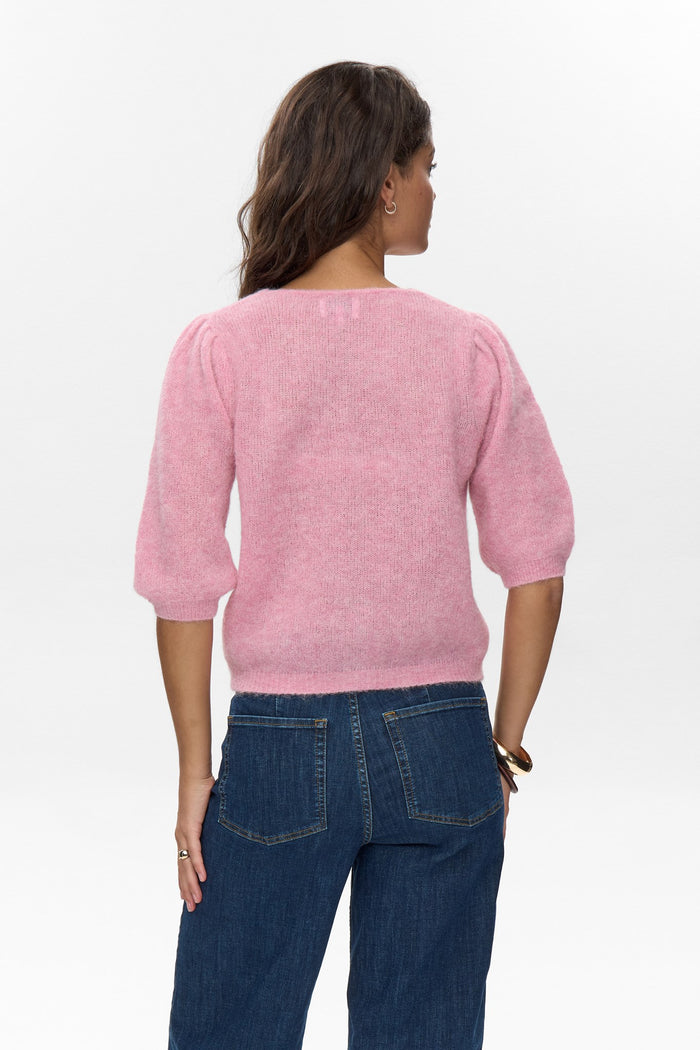 Knits | Knitted shirts for women ⇒ Order online | NÜMPH