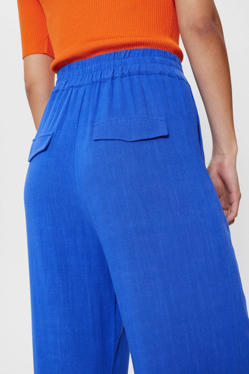 nupamela-pants-dazzling-blue-numph-com