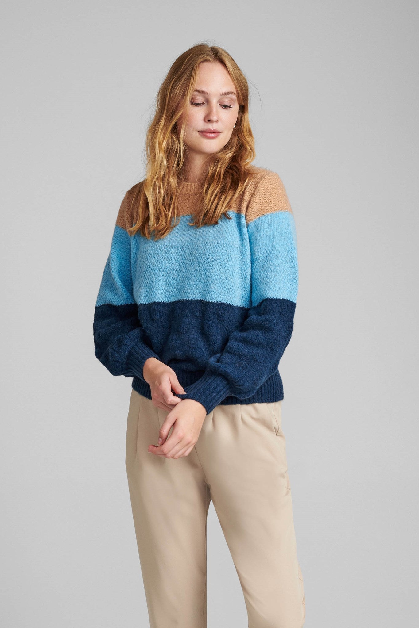 NUBELLA PULLOVER - Alaskan Blue